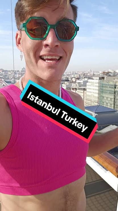 bir yazi birakip cikacaktim - inci sözlük bir yazi birakip cikacaktim - inci sözlük